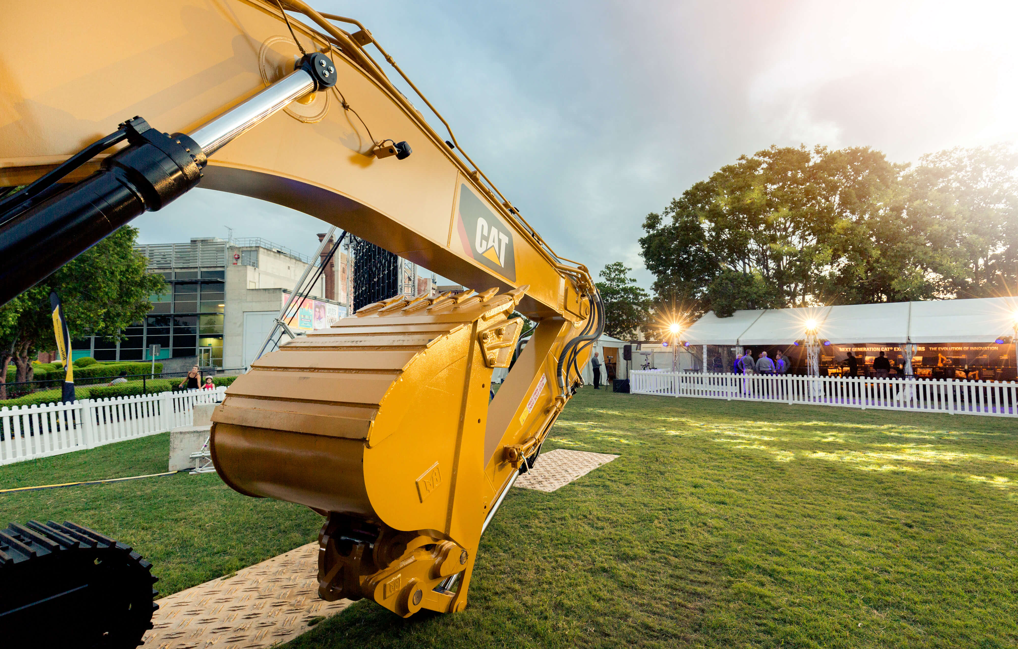 Next gen Cat Excavators deliver increased efficiency and lower ...