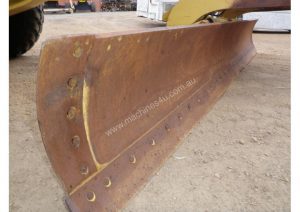 The Difference Between the 140H & Cat 140M Grader