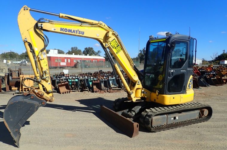 Komatsu PC55MR-3 | Excavator Equipment Focus