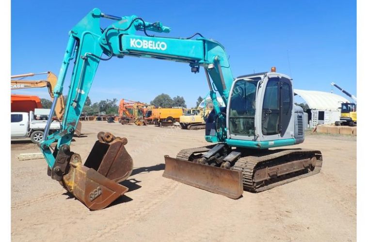 Kobelco SK135SR | Excavator | Equipment Focus